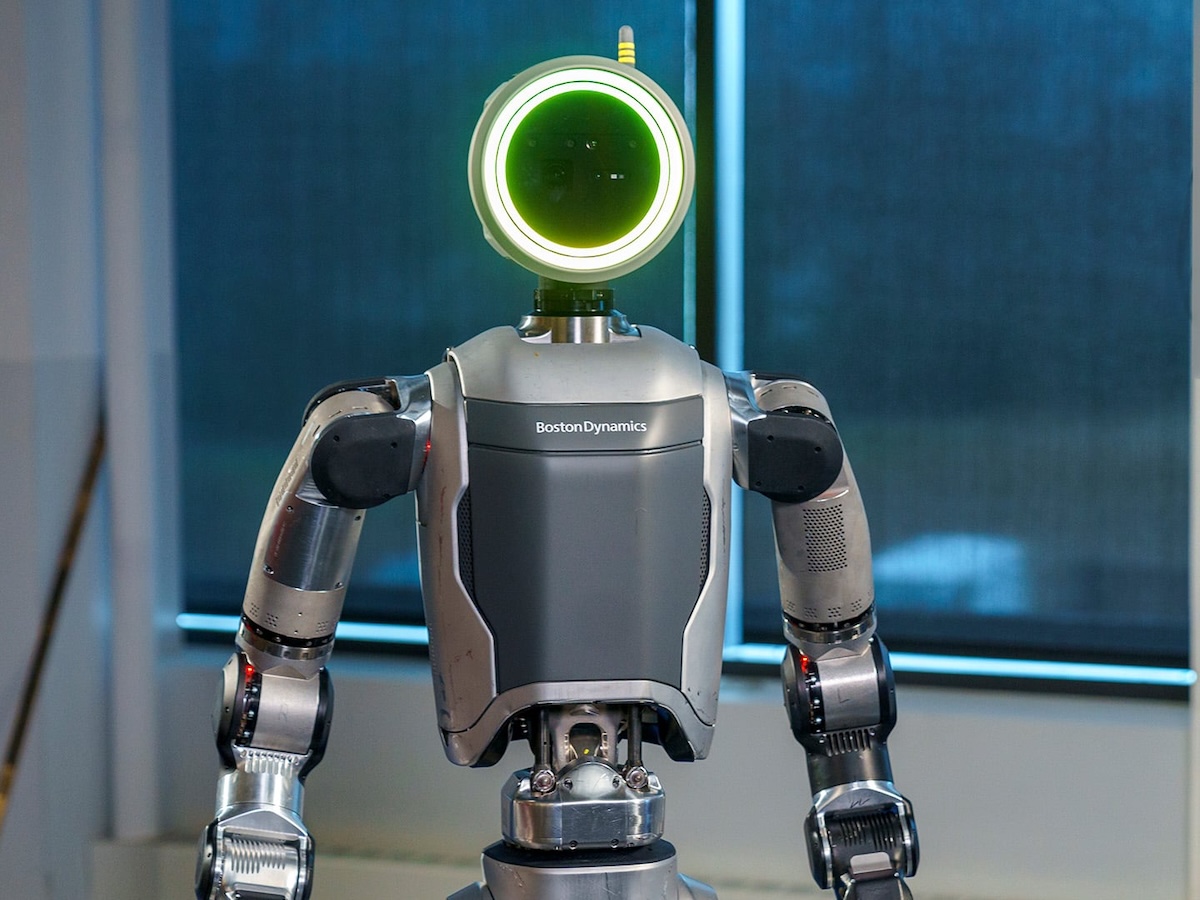Robotul Atlas al Boston Dynamics este gata de muncă - ComputerBlog.Ro